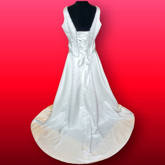 Maggie Sottero Dresses Maggie Sottero Satin Two Piece Aline Corset Gown Sz 6 White Poshmark